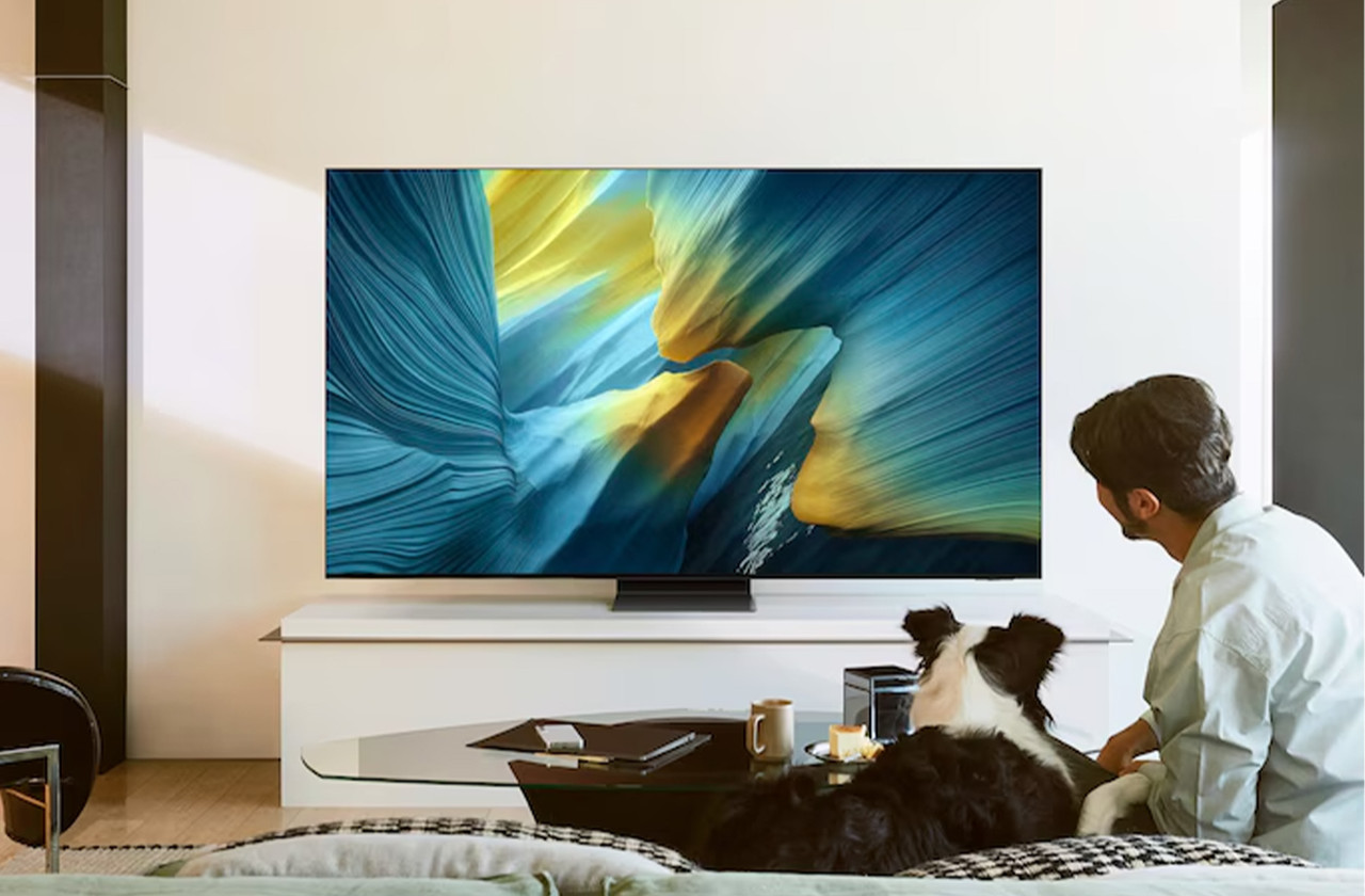 TV Size Guide: What Screen Size is Best for Your Room? - Richer Sounds ...